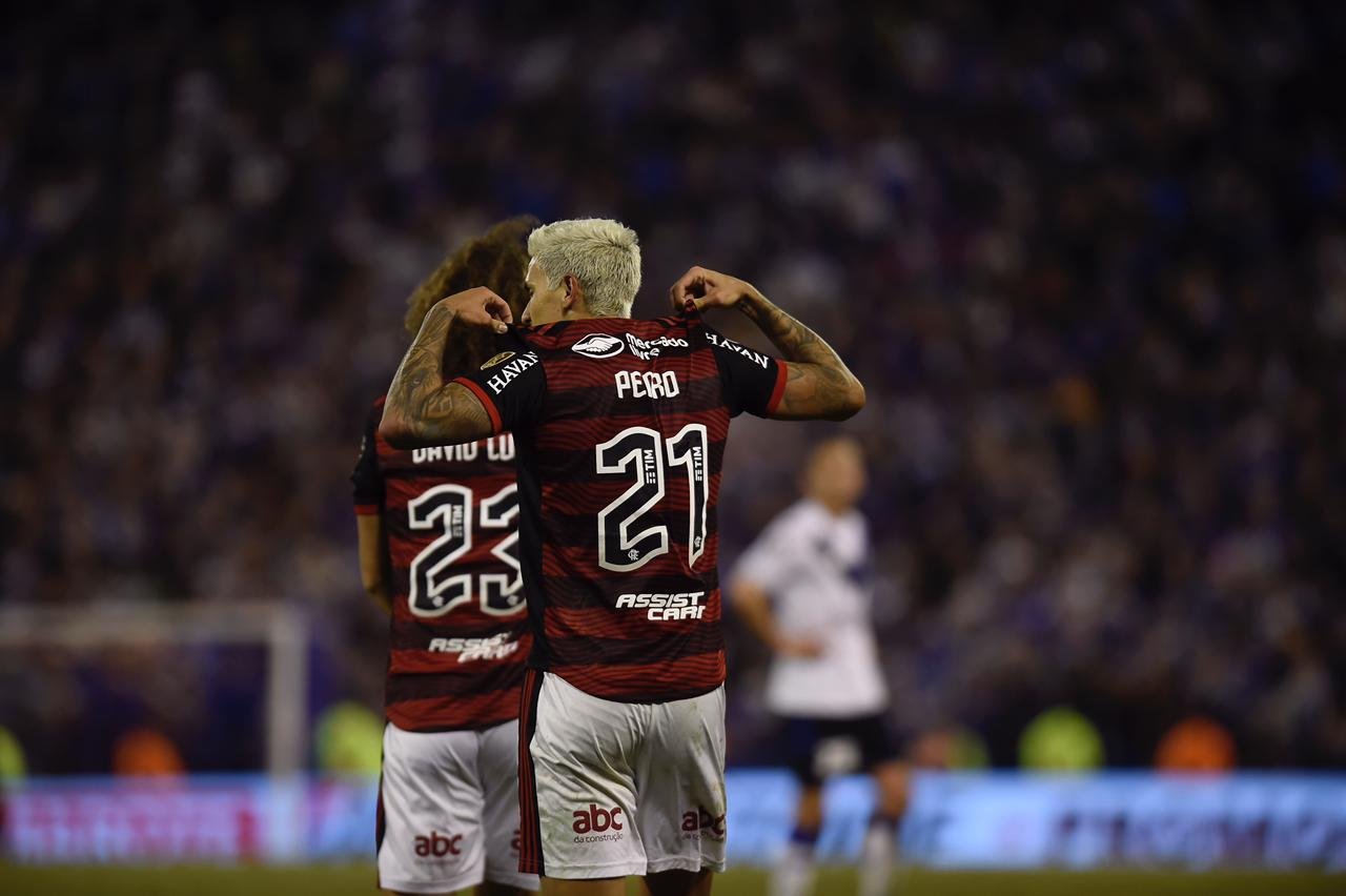 Pedro iguala marca de Zico e Gabigol na libertadores - NossoFla