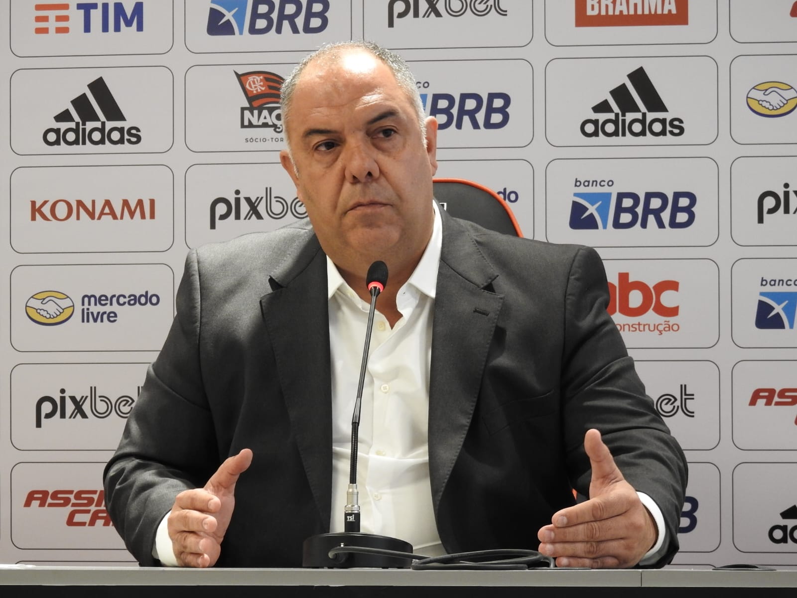 "4 milhões de euros"; Titular de rival vira o novo alvo de Marcos Braz ...