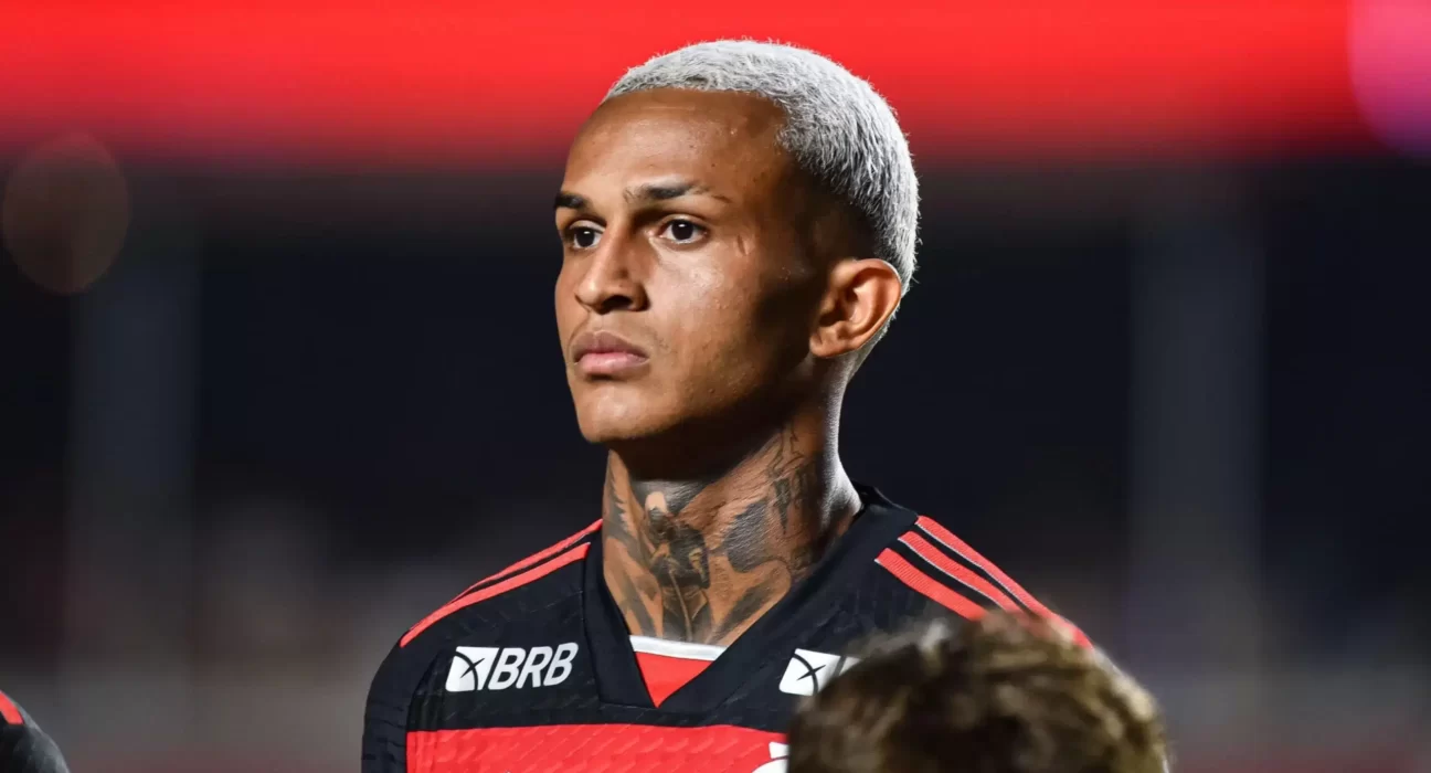 Com possível saída de Wesley, Flamengo define substituto para ocupar ...